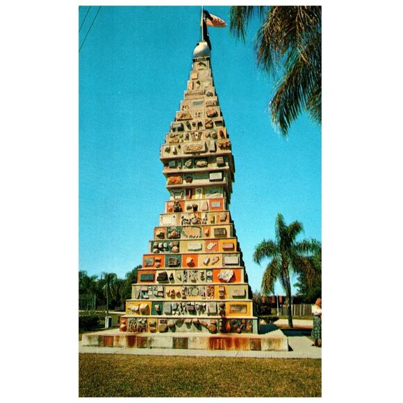 American Vintage | Party Supplies | Postcard Worlds Most Unique ...